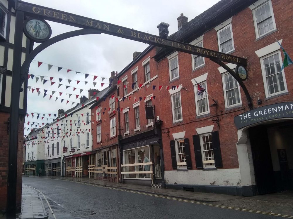 Ashbourne Travel Guide | Visitor Guide to Ashbourne | Sykes Cottages