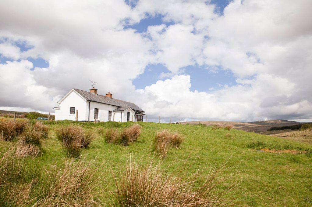Places to Stay in County Derry & Where to Visit | Sykes Cottages